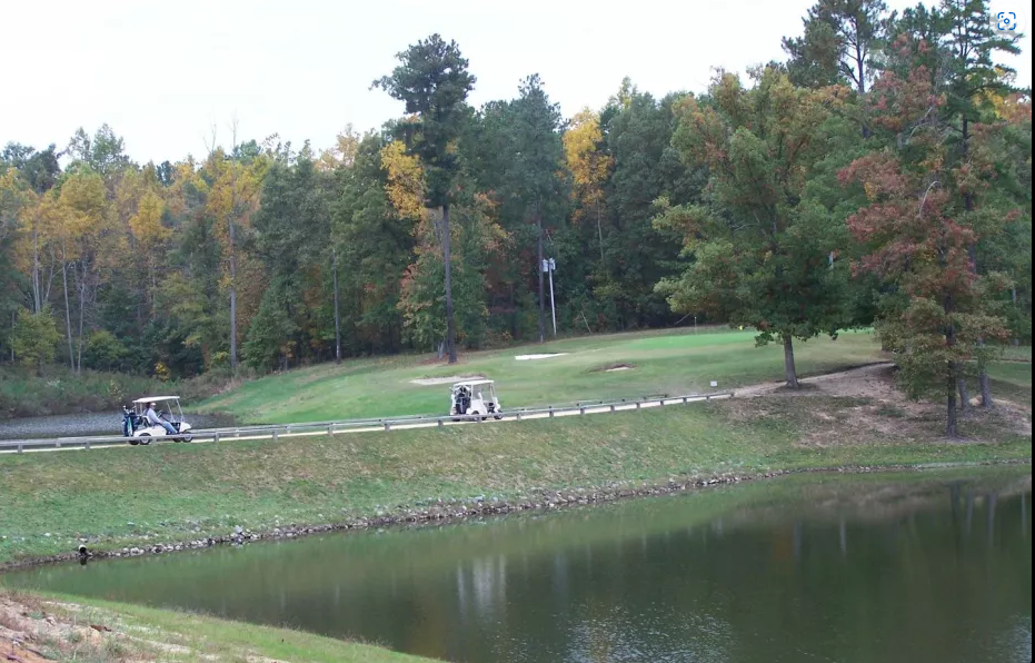 Twin Lakes Golf Course - Chapel Hill, NC | 9-Hole Golf Course